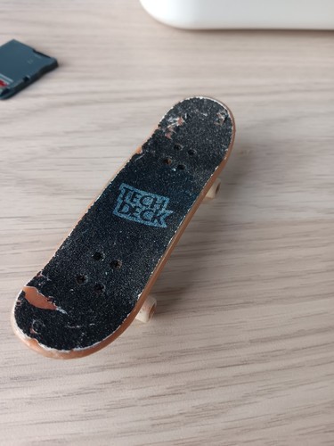 Tech Deck Matt Berger TD SKate Co. FLIP Series Finger Skateboard 2/8 | eBay
