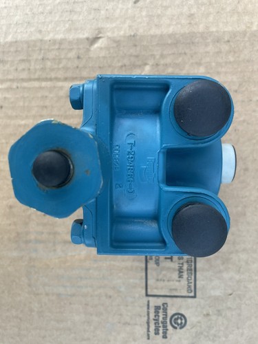 bendix t 294866 d Relay Valve New In Box | eBay