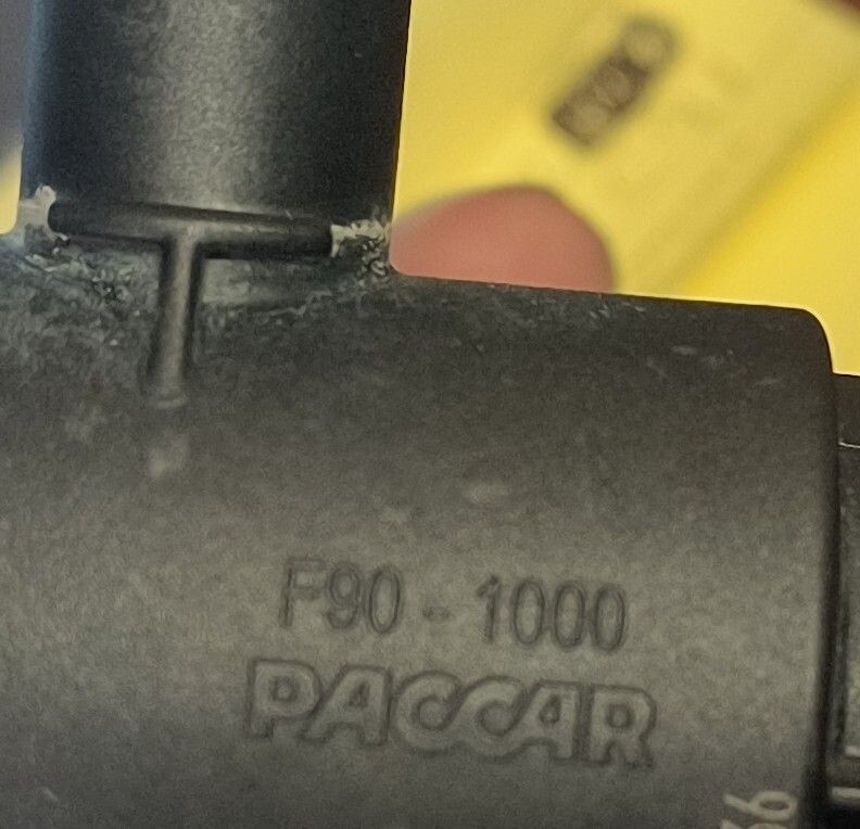 PACCAR KENWORTH PETERBILT CF596001 VALVE-BYPASS BEHR CF596001 PACCAR ...