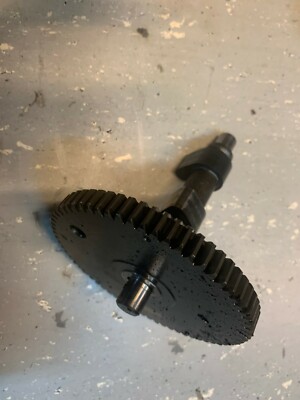 Briggs & Stratton 12 hp Model 289707-0121-01 Camshaft 697668 | eBay