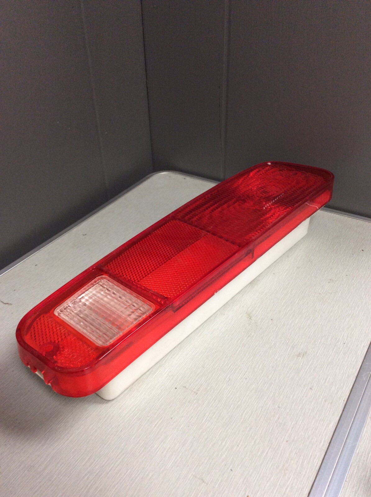 GLO-BRITE AIRST- 79TK- Ford Truck Tailight Housing 73-79 OEM Van Bronco ...