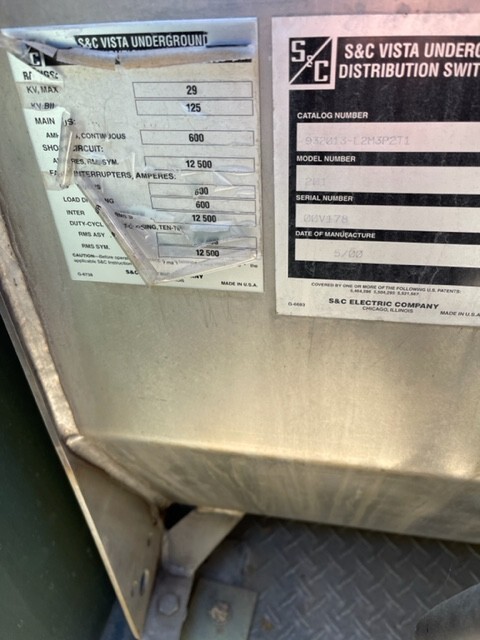 S&C VISTA UNDERGROUND DISTRIBUTION PAD MOUNT SWITCHGEAR | eBay