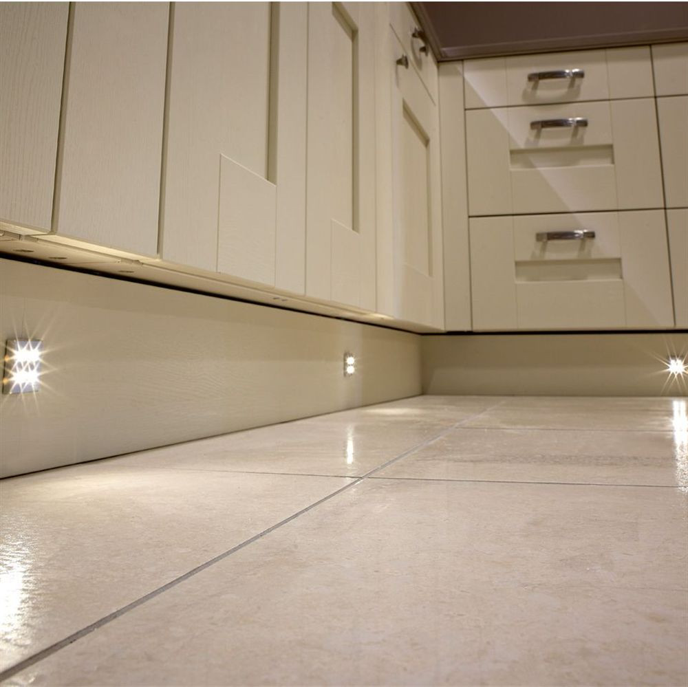 fusion 4 X SQUARE KITCHEN LED PLINTH LIGHT KIT 38MM [COOL WHITE / WARM ...