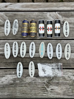 LOT OF 18 BICYCLE HEAD BADGES 13 SCHWINN 16 ORIGINAL SCREWS 2 ...