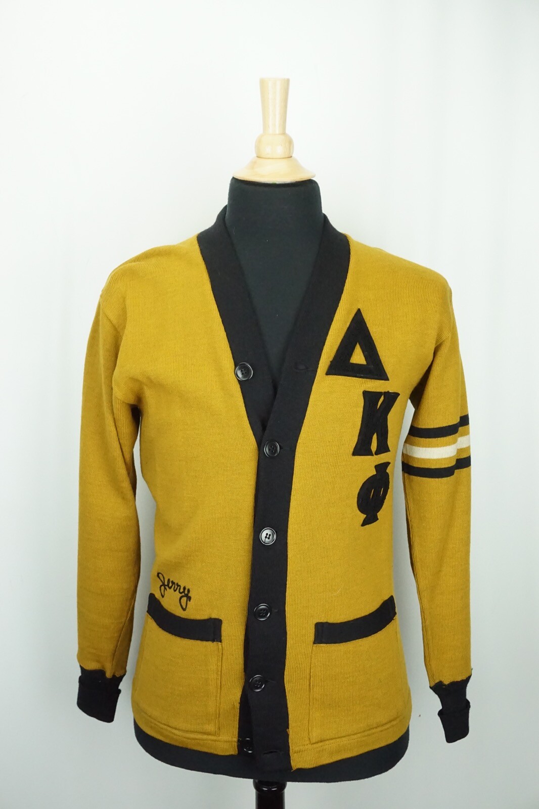 Venus Knitting Mills Inc NYC Kappa Delta Phi fraternity Cardigan ...