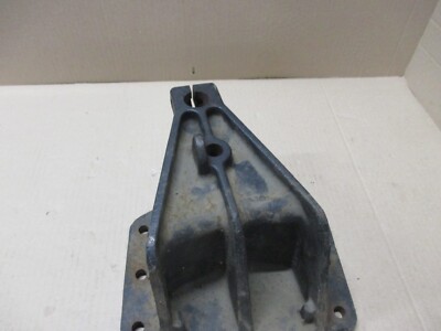 2033141C1 FRONT SPRING BRACKET INTERNATIONAL OEM NEW | eBay