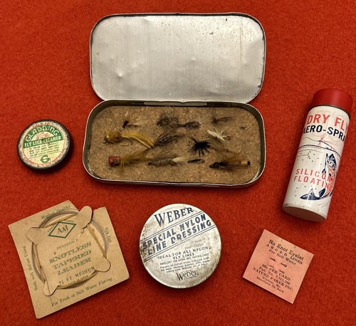 Lot of Vintage Fly Fishing Gear Box with Flys, Leader, Eyelets , Weber ...
