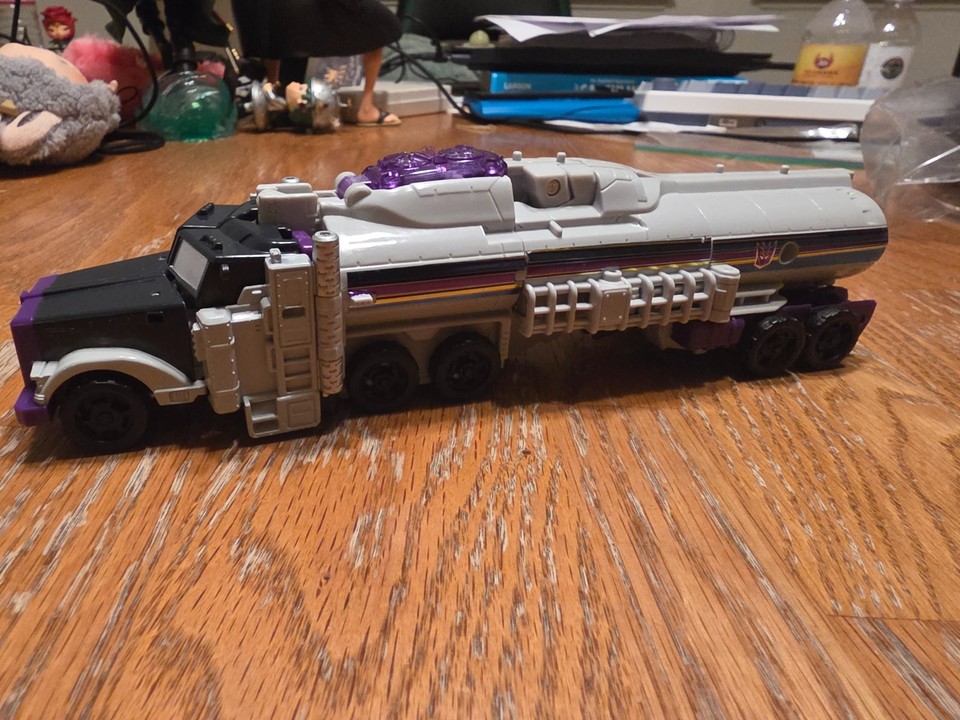 3 Transformers Triple Changers Earthrise Astrotrain Legacy Blitzwing ...