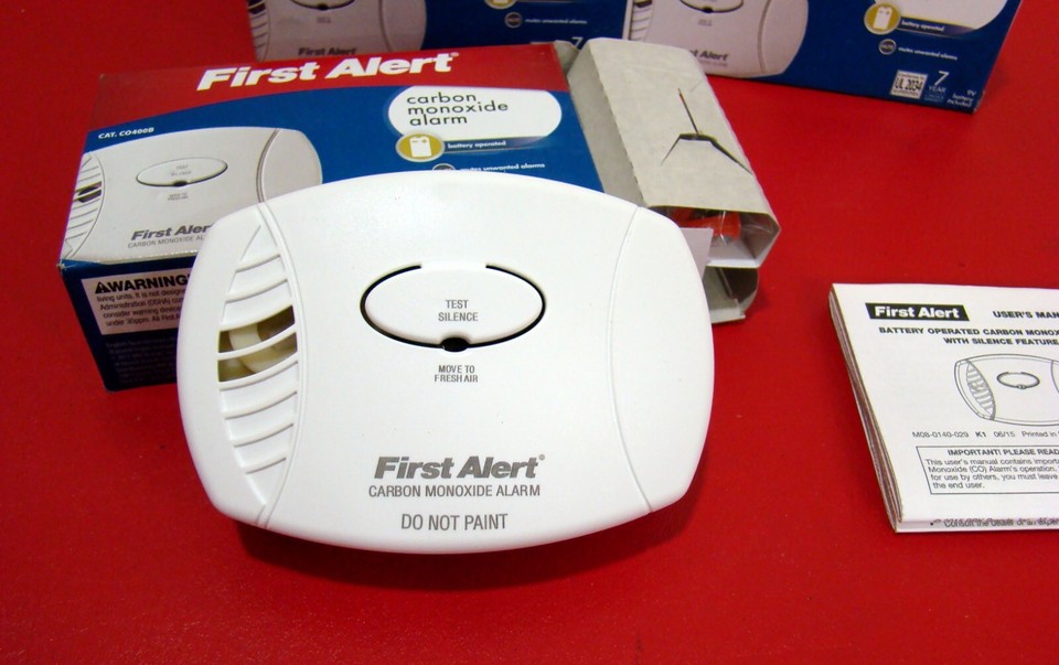 First Alert Carbon Monoxide Alarm CO Detector Batteries Smoke Alarm ...