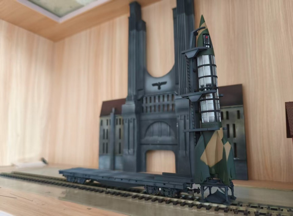 Using liliput metal wheels V2 missile Ho DC DRG Railway transport ...