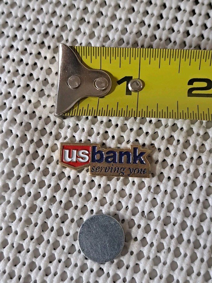 US Bank Customer Service Collectible Employee Magnetic Lapel Pin ...