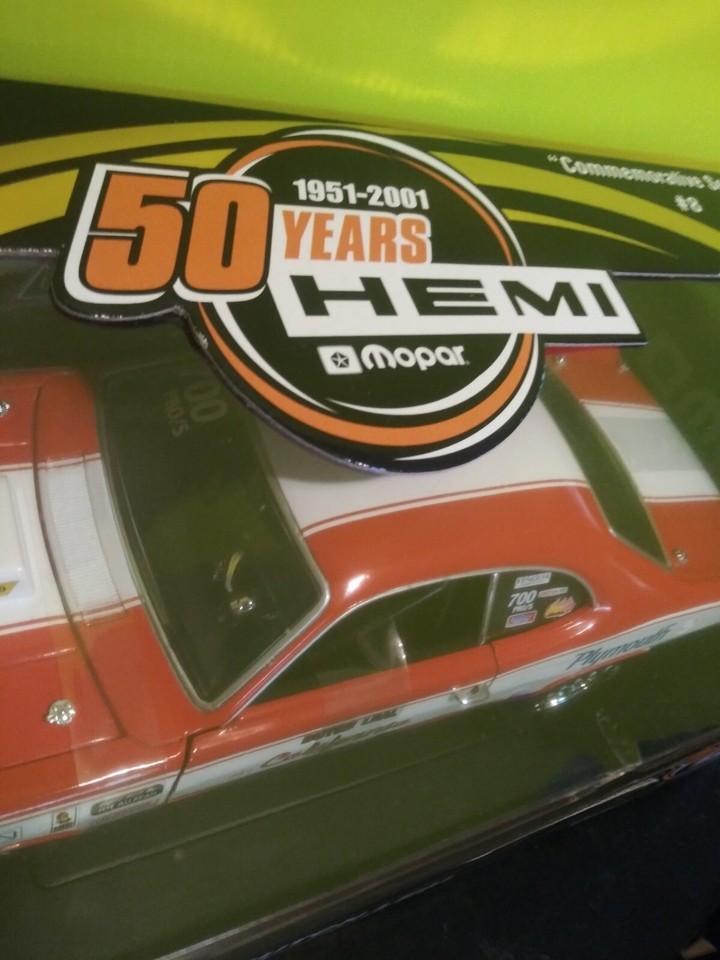 RARE SUPERCAR COLLECTIBLES 1/18 1971 PLYMOUTH DUSTER MINT CALIFORNIA ...