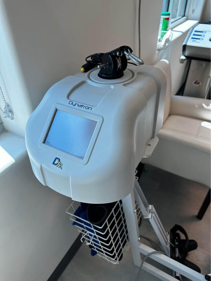 Dynatronics DynaPro D2X Cervical & Lumbar Decompression Chiropractic ...