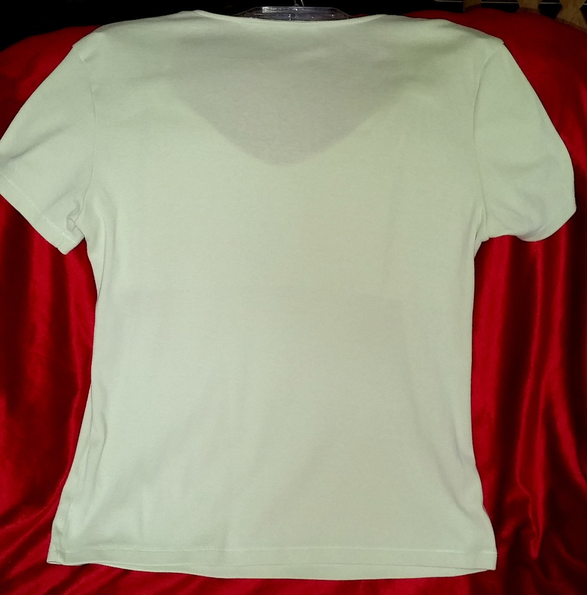 😀PARAMOUR COLLECTION SZ L/XL Lime Green Knit Top Front Neck Detail ...