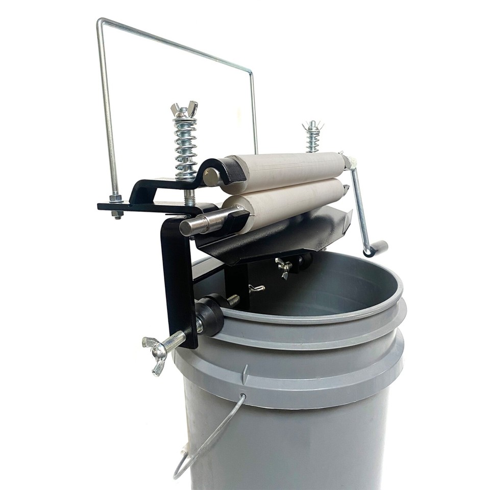 Upgraded Clothes Wringer, Hand Crank Laundry Wringer Washer Removes 95% ...