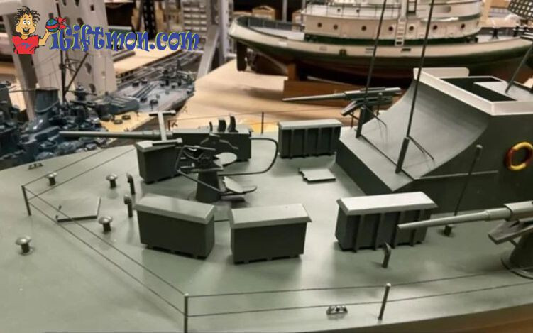 PT PTF PATROL BOAT huge 41" SCALE FULLY BUILT torpedo nasty SHIP MUSEUM ...