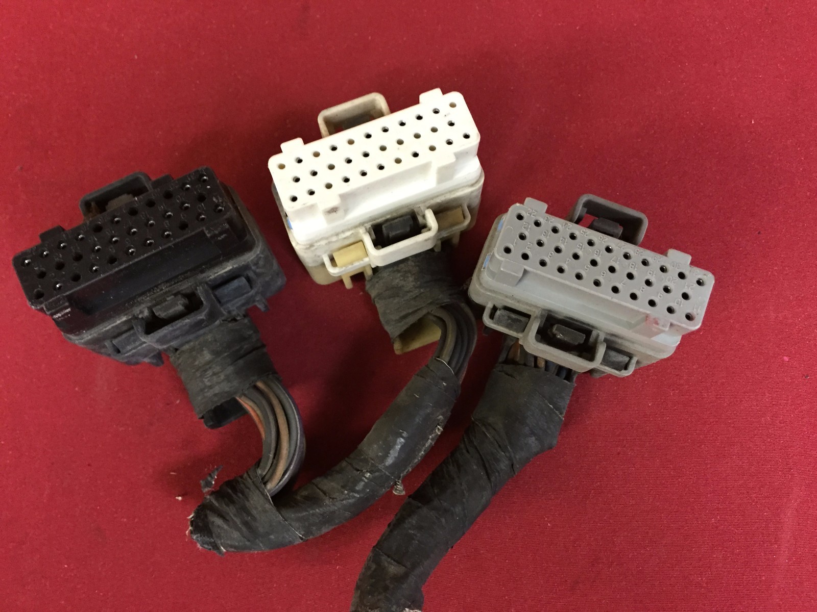 98 Dodge Durango 5.2 ECM ECU PCM ENGINE COMPUTER PLUGS CONNECTORS ...