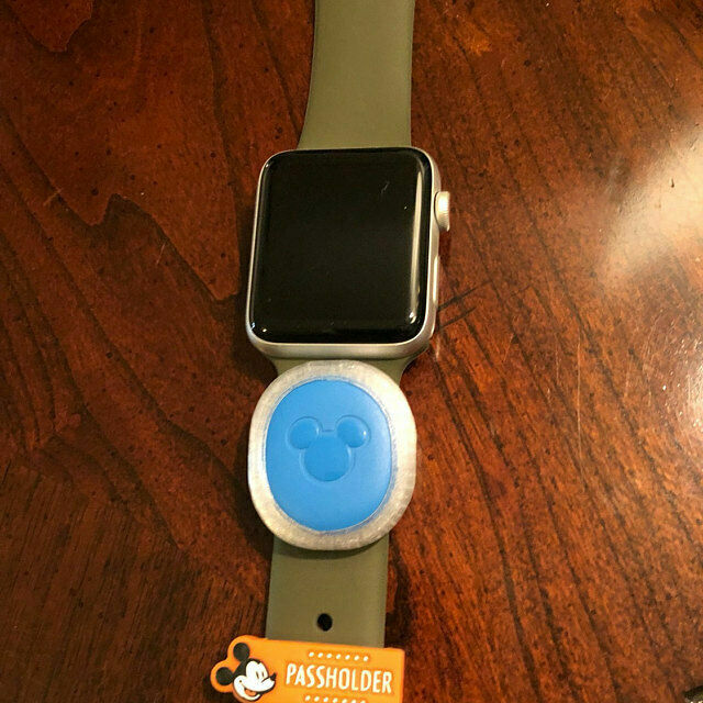 Magic Puck Holder | Disney Magic Band 2 | Disney Magic Band + (Multiple ...