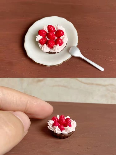 2Pcs Dollhouse Miniatures 1:12 Scale Chocolate Strawberry Pie Cake Mini ...