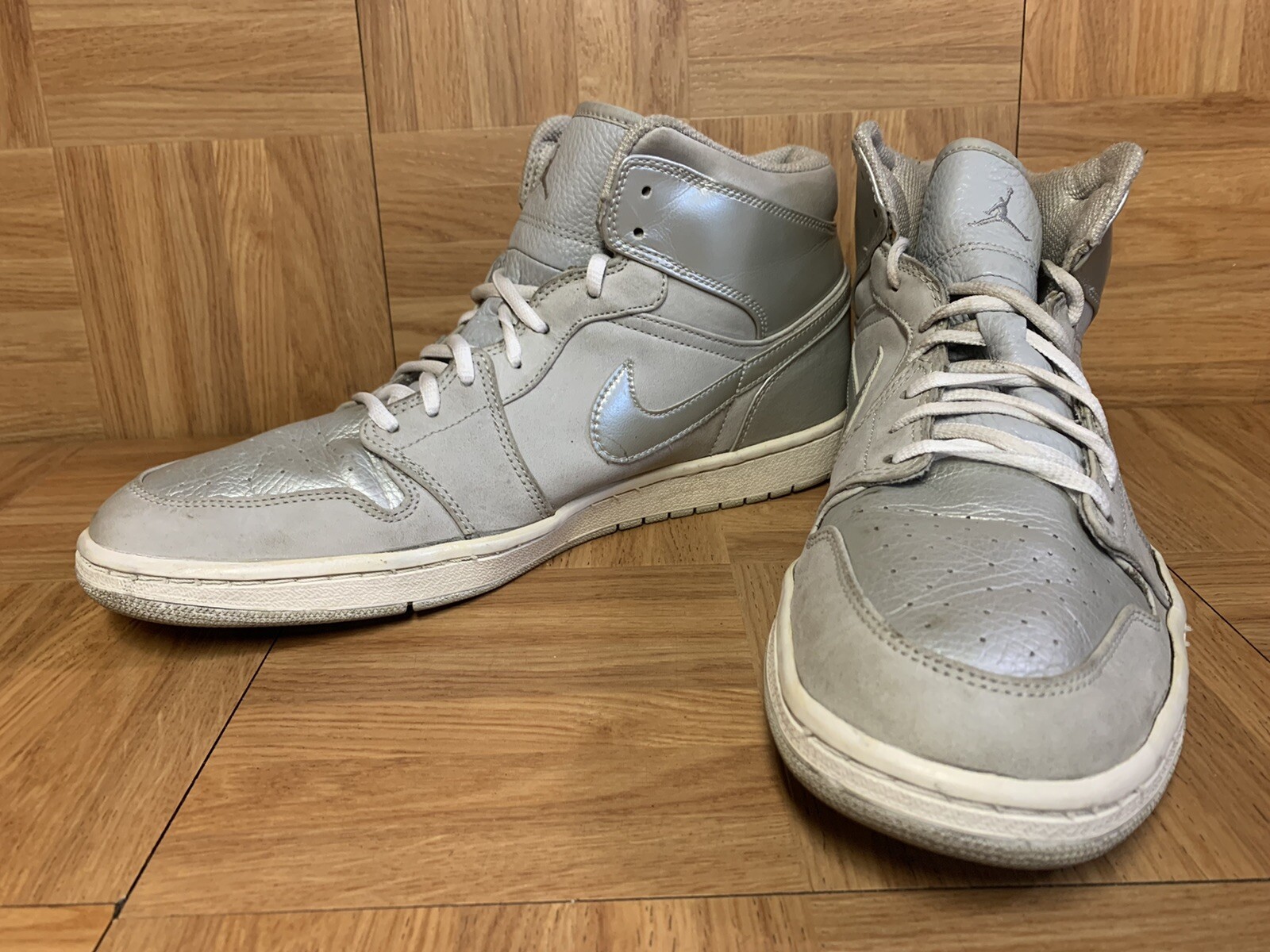 RARE🔥 Nike Air Jordan 1 Retro+ Neutral Gray Metallic Silver 11.5 136065 ...