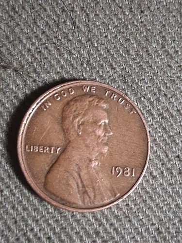 1981 Lincoln Memorial Penny Errors No Mint Mark, DDO Struck Off Center ...