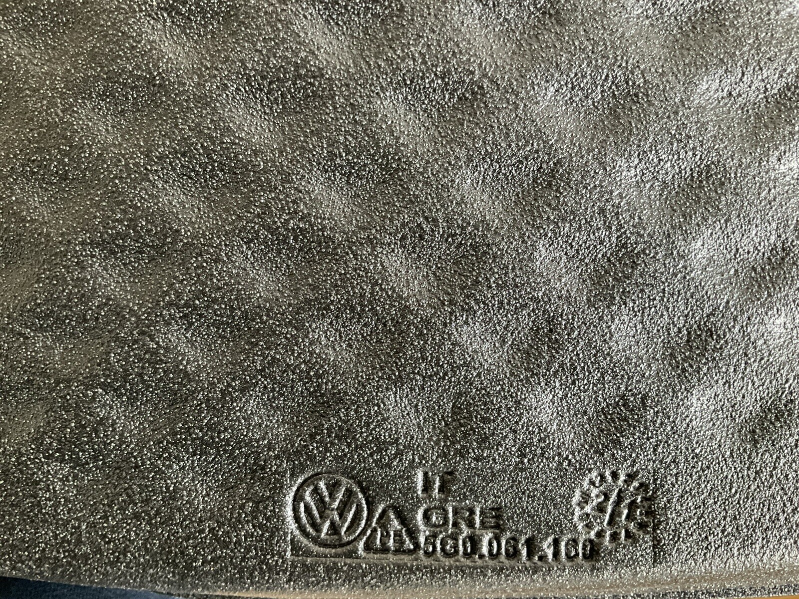 Volkswagen 5G0061160 Luggage Compartment Liner for sale online | eBay