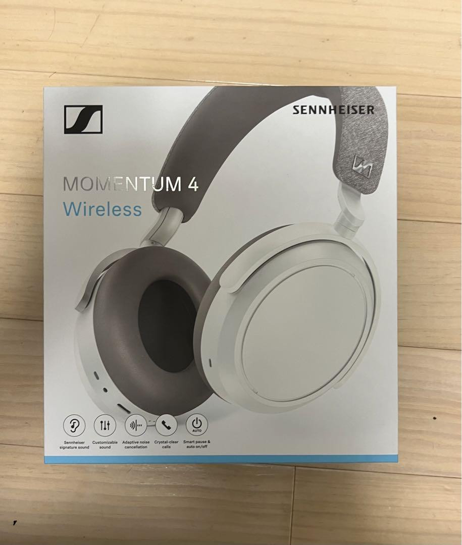 Sennheiser Momentum 4 Wireless Headphones - White - Complete Sennheiser Momentum 4 Wireless Headphones - White - Complete