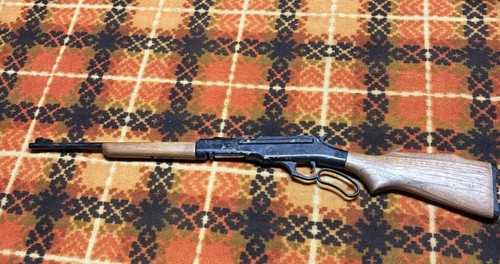 Vintage Crosman Model 99 .22 Pellet CO2 Lever Action Air Rifle Vintage ...