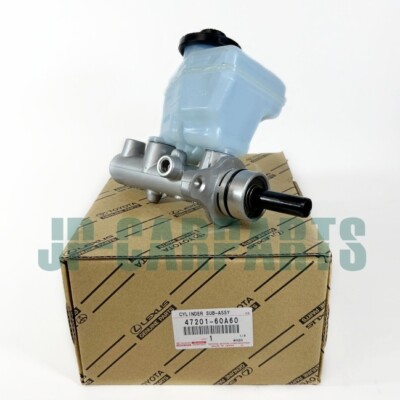 TOYOTA GENUINE LAND CRUISER VDJ78R VDJ79R BRAKE MASTER CYLINDER 47201 ...