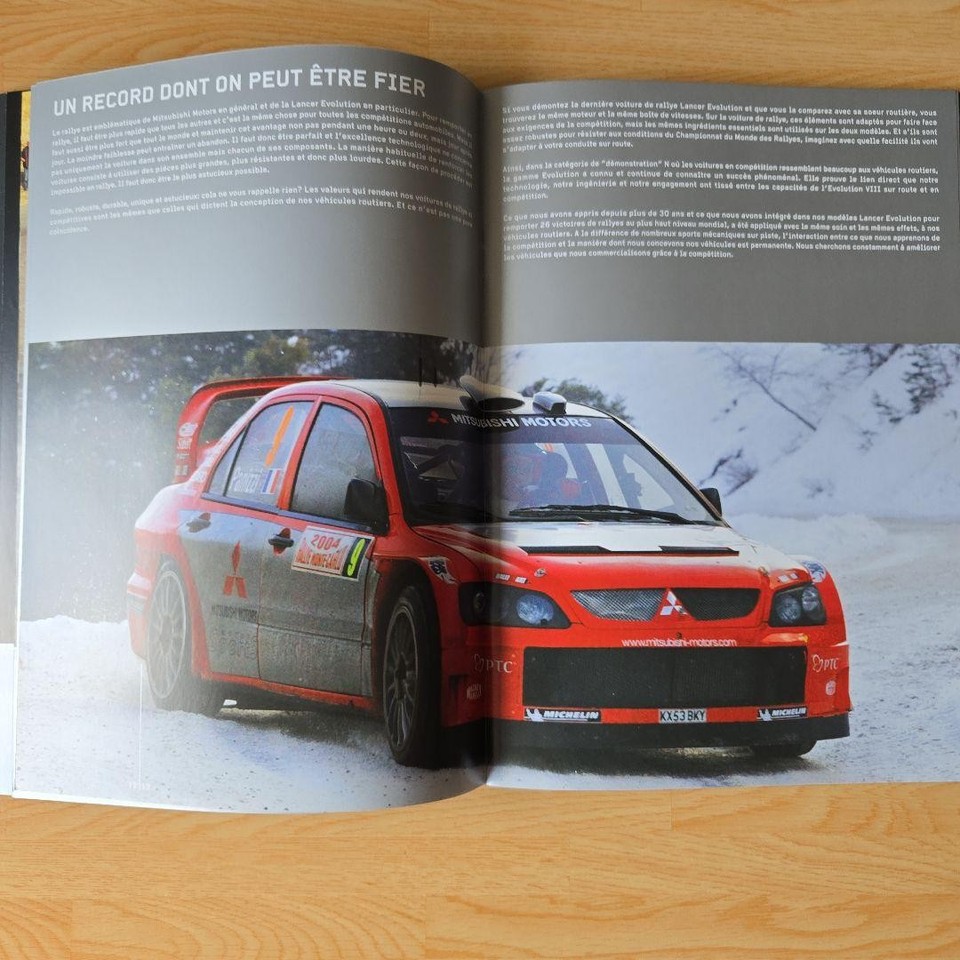 Brochure catalogo Mitsubishi Lancer Evolution VIII Evo 8 2004 francese ...