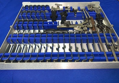 Surgery & OR - Retractor System