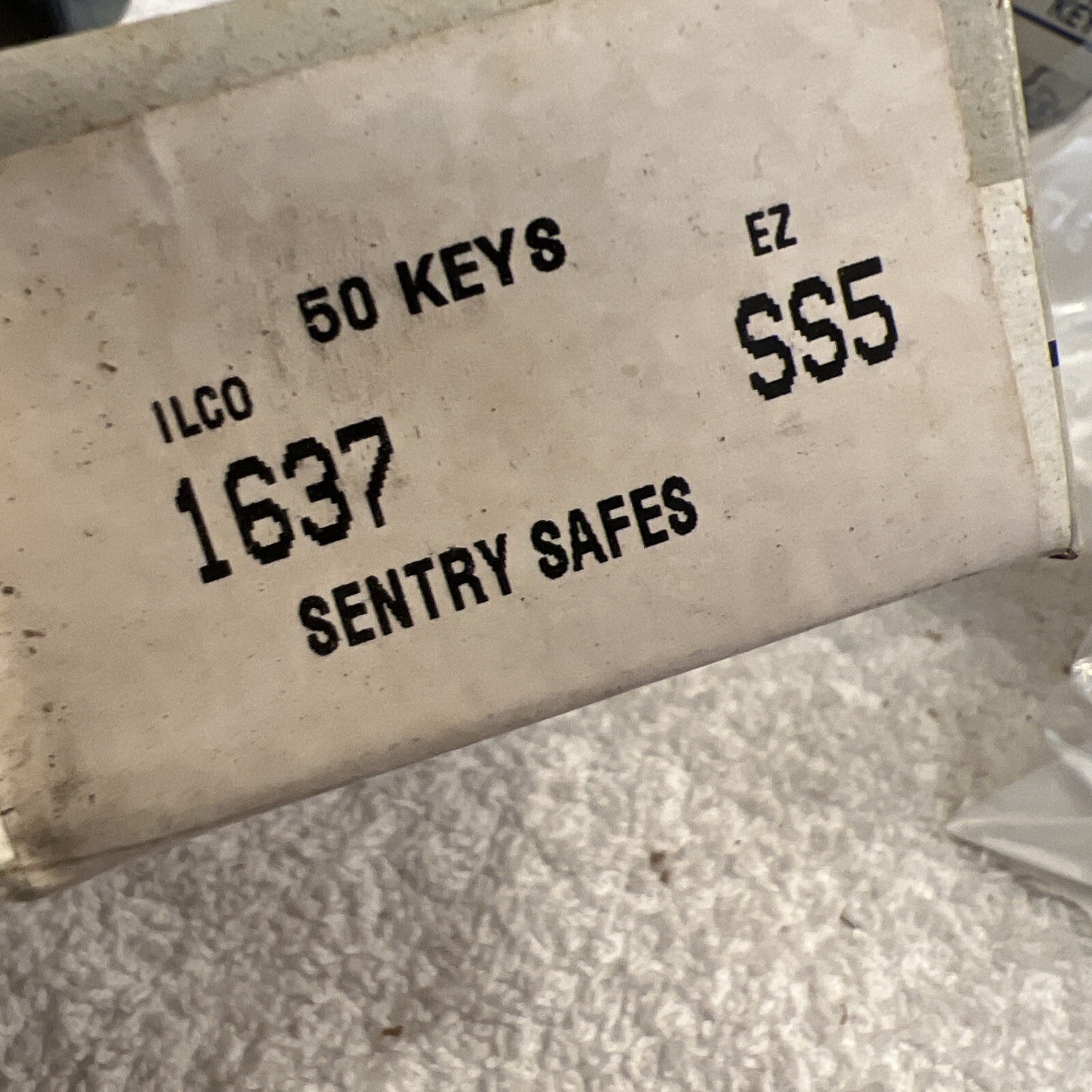 Locksmith Lot of 2 New Ilco 1637 EZ SS5 Sentry Safe Key Blanks Nickel ...