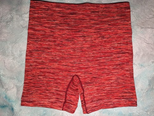 Colsie Women’s Bike Shorts Ribbed Red Orange Size Medium Polyester ...