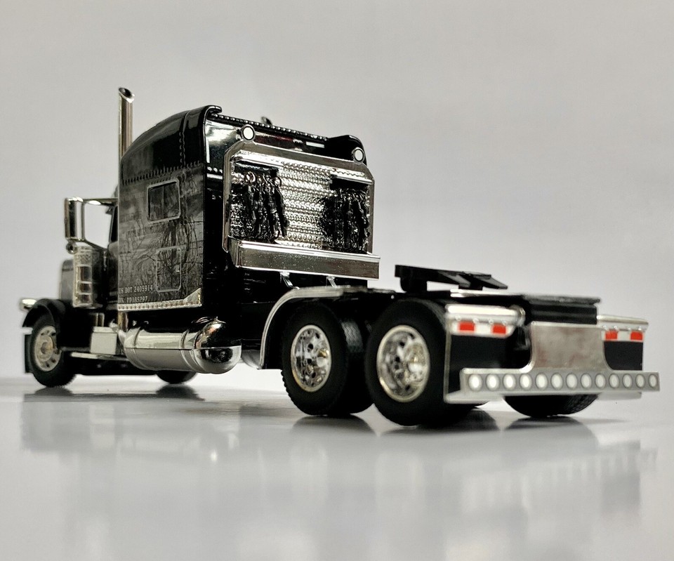 DCP 1/64 Peterbilt 389 70” Mid-Roof Open Range Transportation 33991 ...