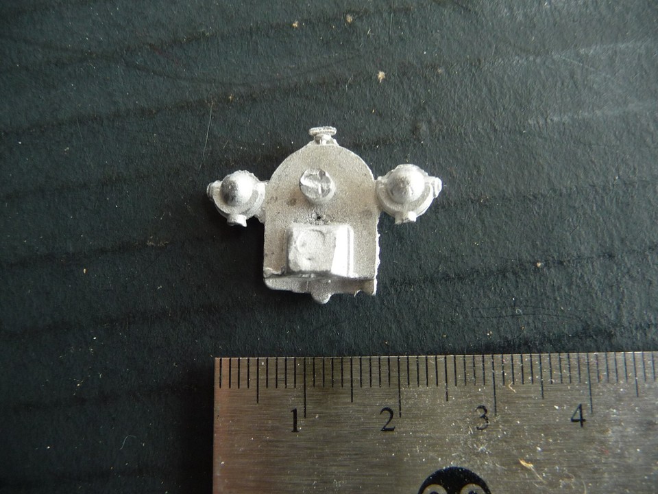 CORGI Radiator & Headlights for Avengers Steed's Bentley #GS 40 Repro ...