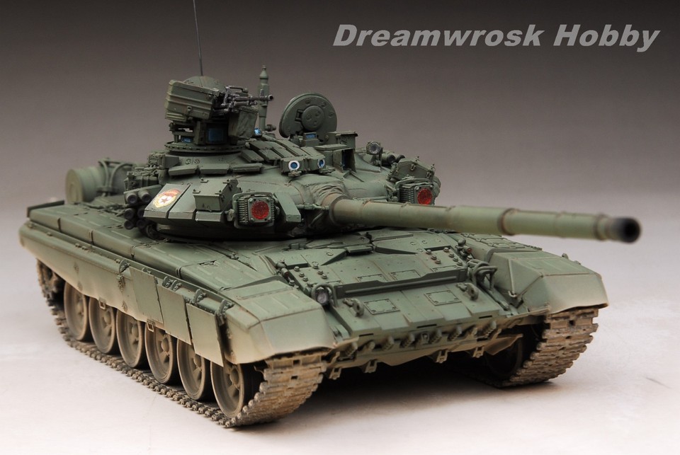 Award Winner Built Trumpeter 1/35 Uralvagonzavod T-90 Cast Turret MBT ...