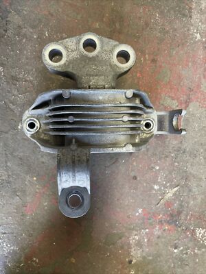 Holden Cruze Right Hand Engine Mount. | eBay Australia