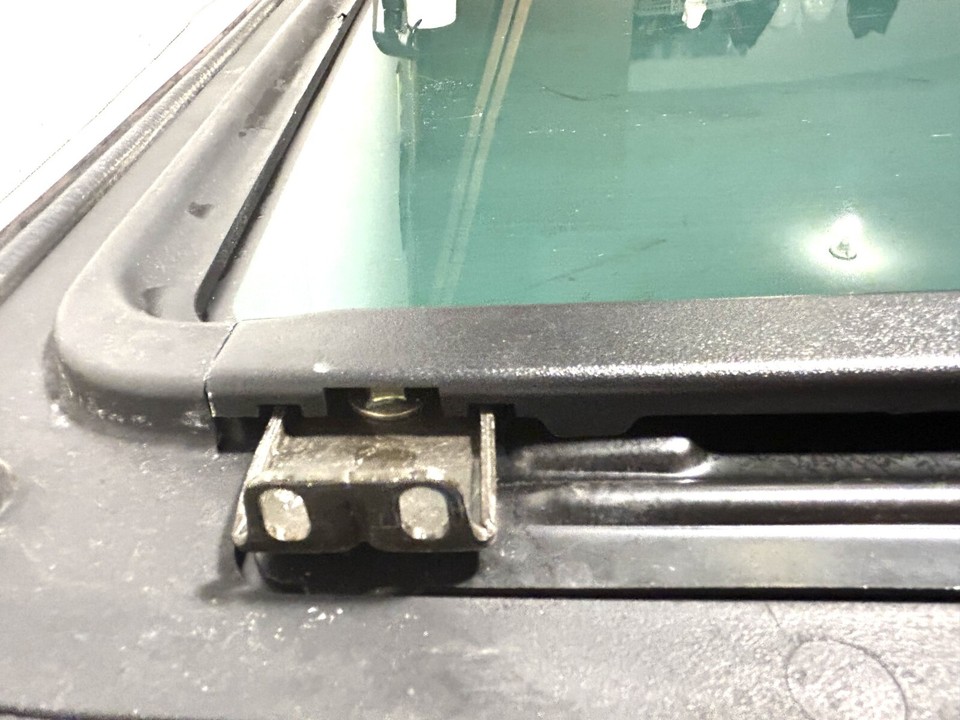 1996-2002 Toyota 4Runner Sunroof Moonroof Glass Window Panel OEM | eBay