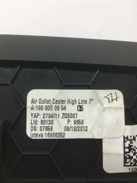 2012 MERCEDES BENZ GL 3l CDI W166 RHD Center Dashboard Display Trim ...