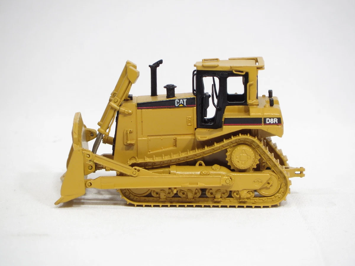 Cat D8r