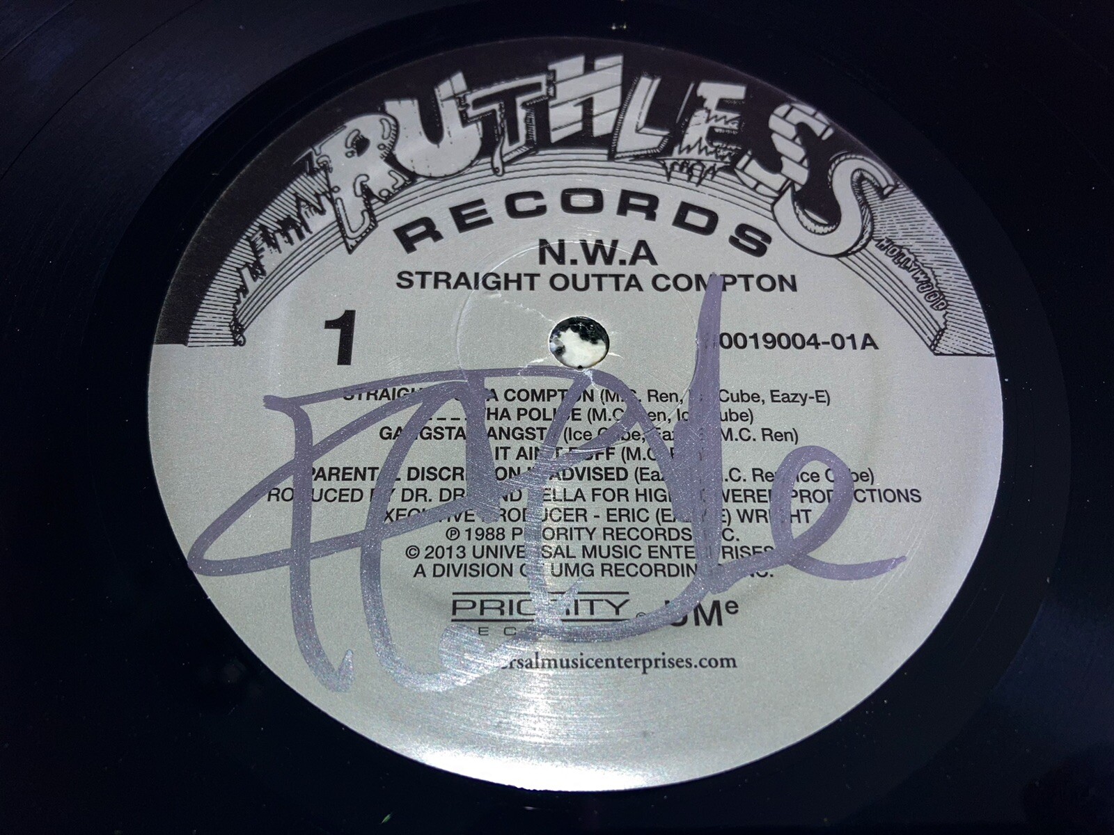 ICE CUBE AUTO SIGNED NWA STRAIGHT OUTTA COMPTON ALBUM LP VINYL RECORD w ...
