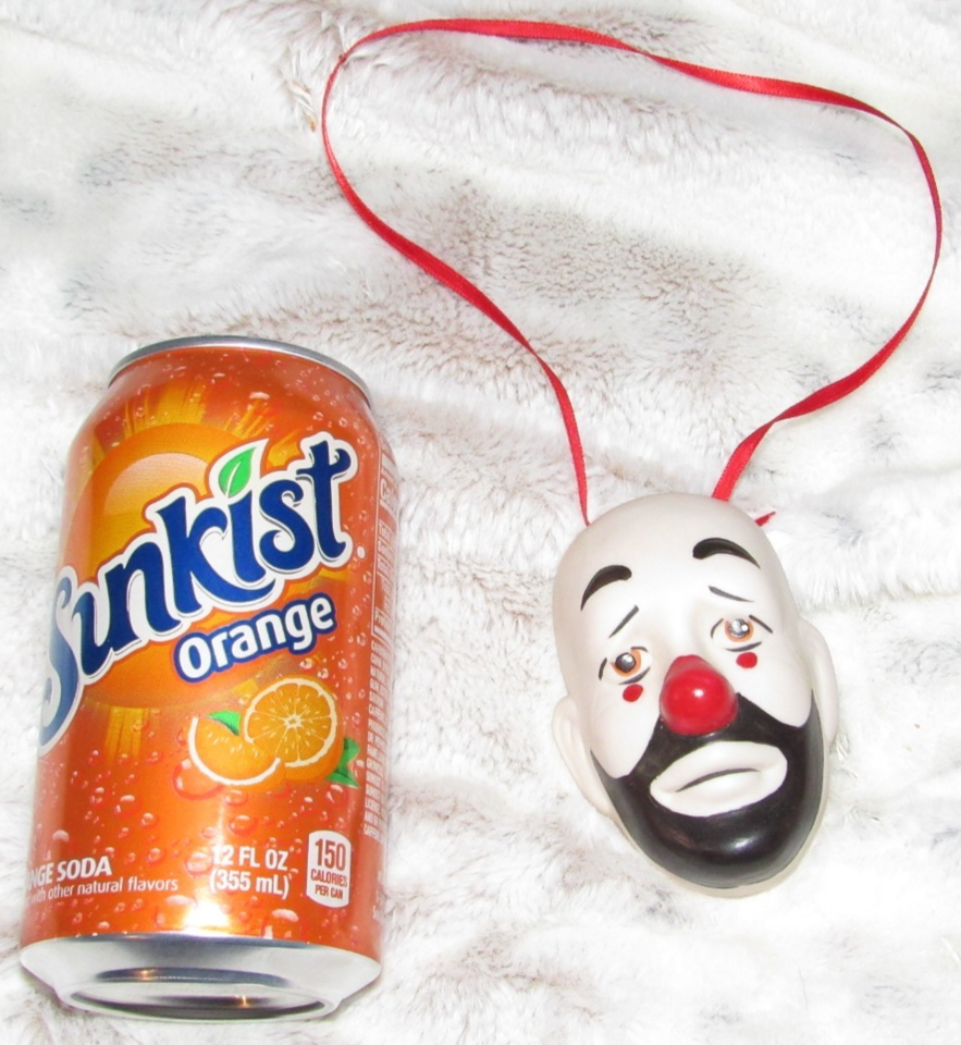 Porcelain SAD Clown mask VINTAGE Mini Hanging Decor SCHMID/512-002/1986 ...