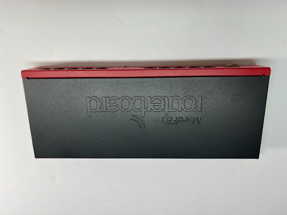 MIKROTIK ROUTERBOARD RB2011ILS-IN GIGABIT ROUTER LOT OF 4 | eBay