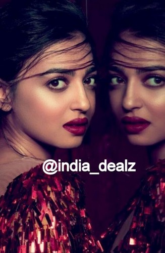 Indian Woman Model Sexy Female Radhika Apte Bikini Photo Colour ...