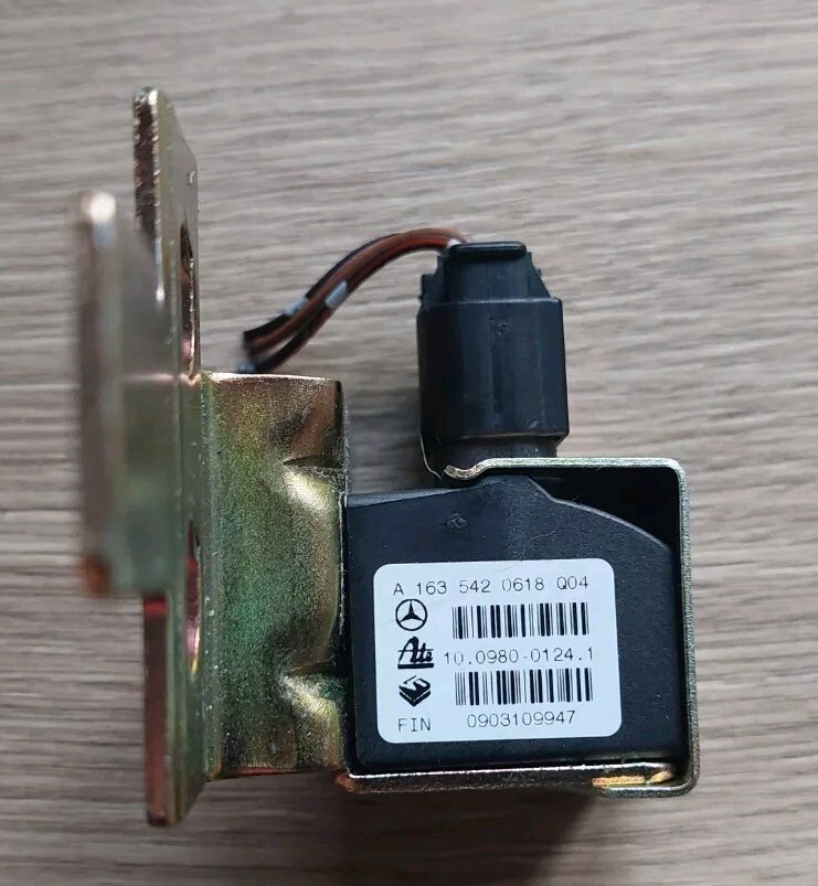 MERCEDES Ml W163 ESP Lateral Acceleration Sensor A1635420618Q04 for ...