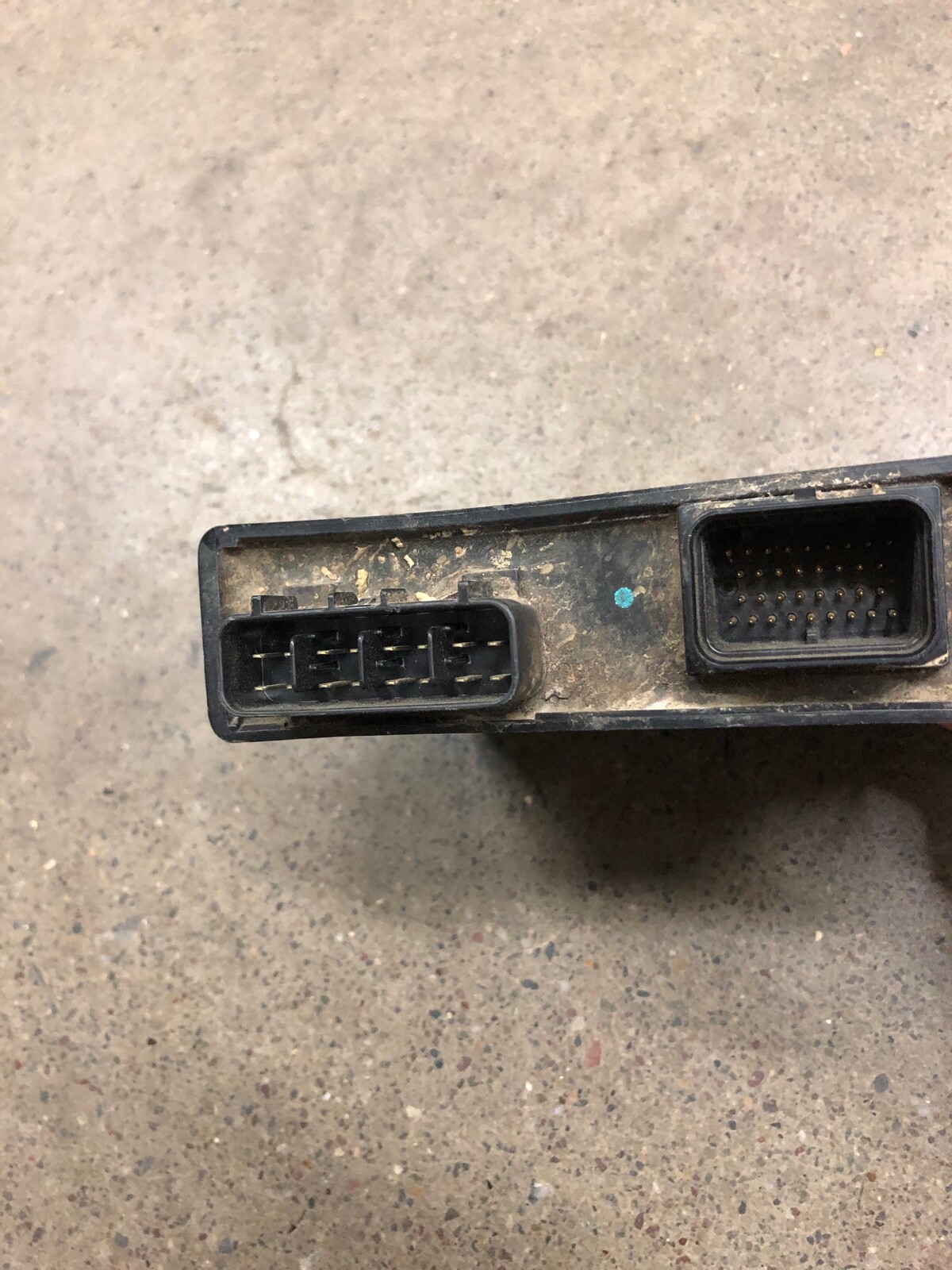 YAMAHA YXZ1000R YXZ 1000 R SECOND CDI ECU CONTROL UNIT MODULE 17 18 ...