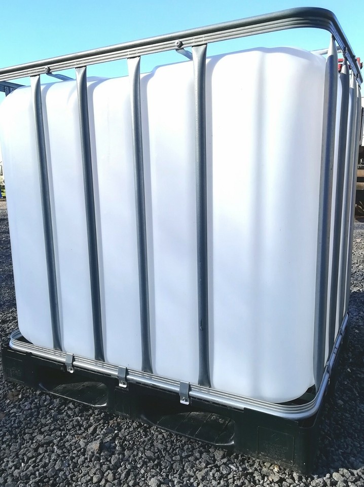 1000ltr IBC water tanks FOOD GRADE,STEAM CLEANED. (Please Read ...