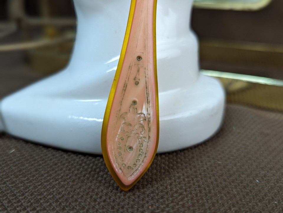 Vintage Shoe Button Hook Boot Celluloid Pink & Amber 5 1/2" Long Handle ...