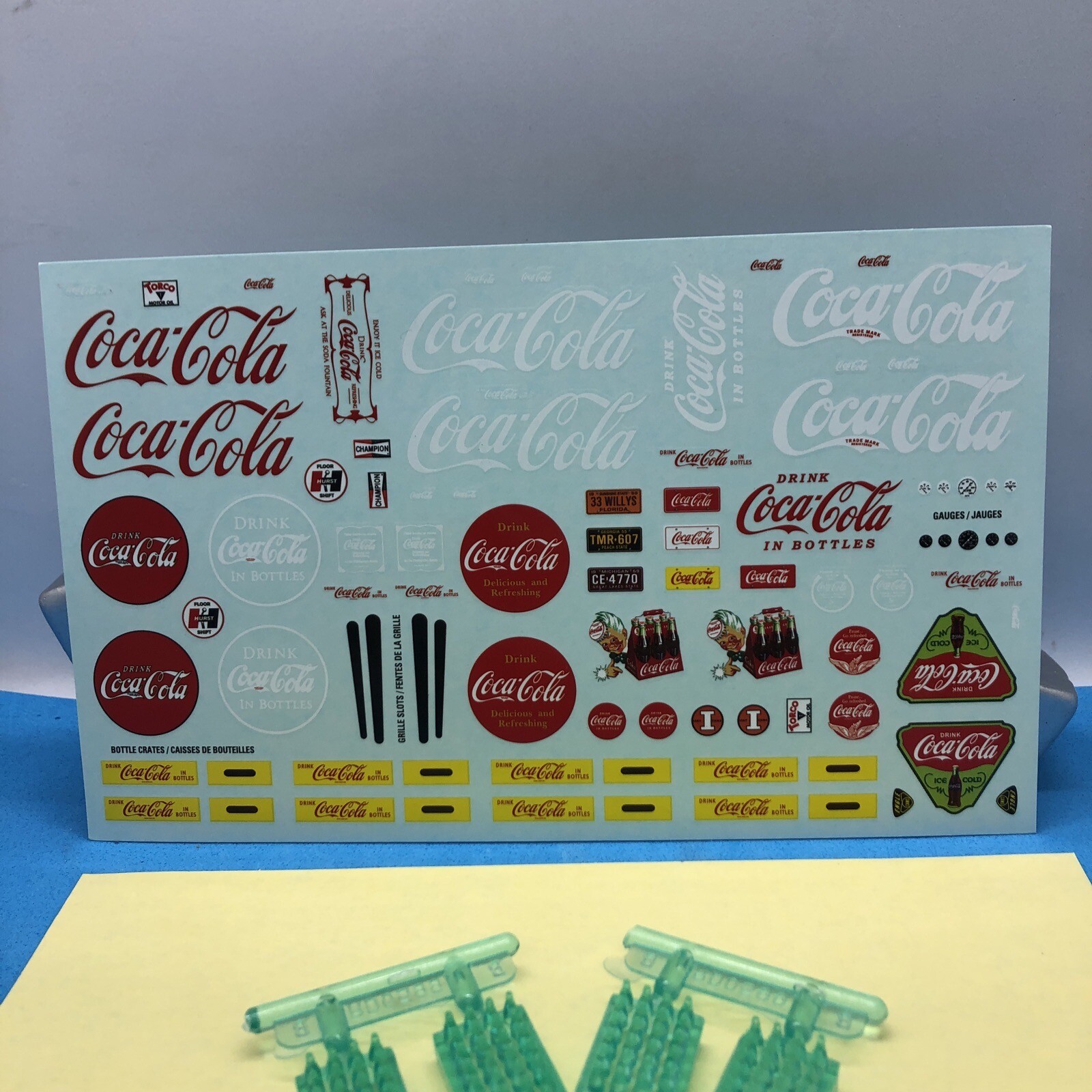 Diorama Coca Cola Bottles In Cases W DECAL SHEET AMT 1:25 Search LBR ...