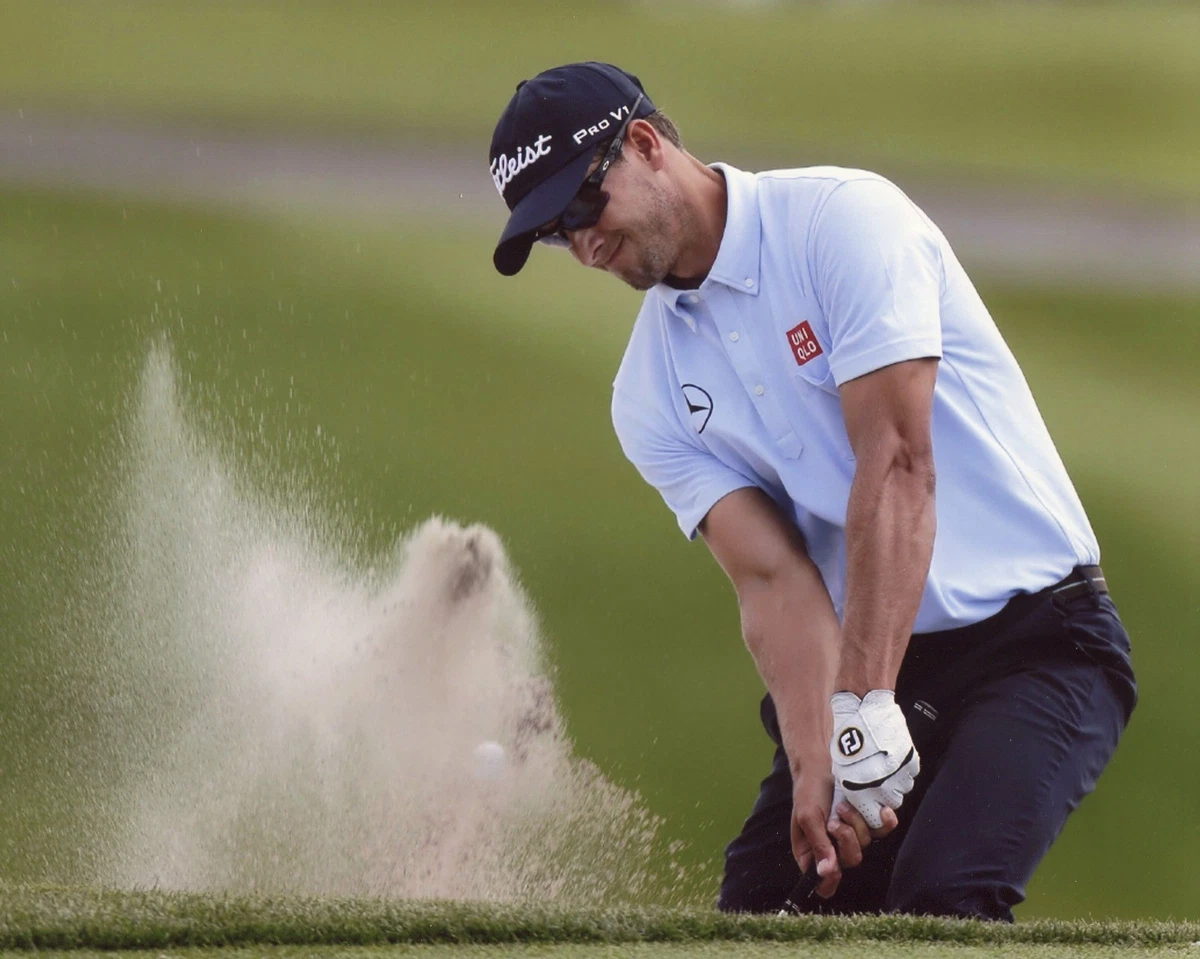 Golfer Adam Scott Wife